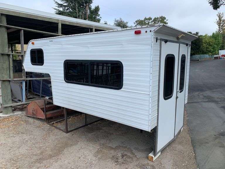 8ft Camper Shell Over Cab - 777 Auction Company