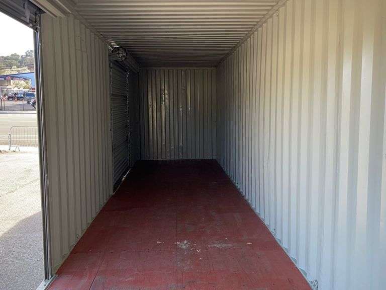 40ft Container 2 Roll Up Doors & Barn Door on Right Side - 777 Auction ...