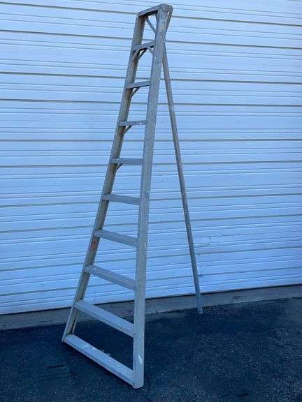 9ft Pickers Ladder - 777 Auction Company