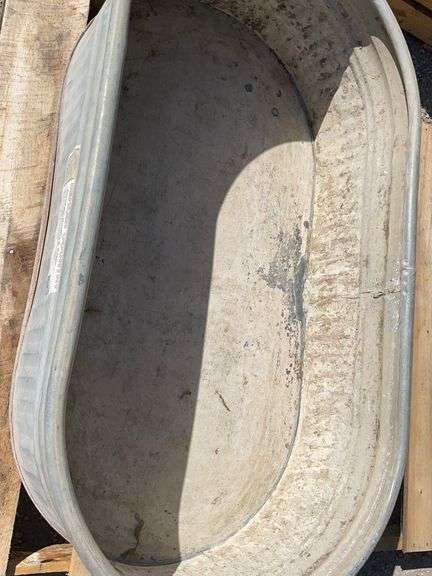 Small Animal Water Trough - 777 Auction Company