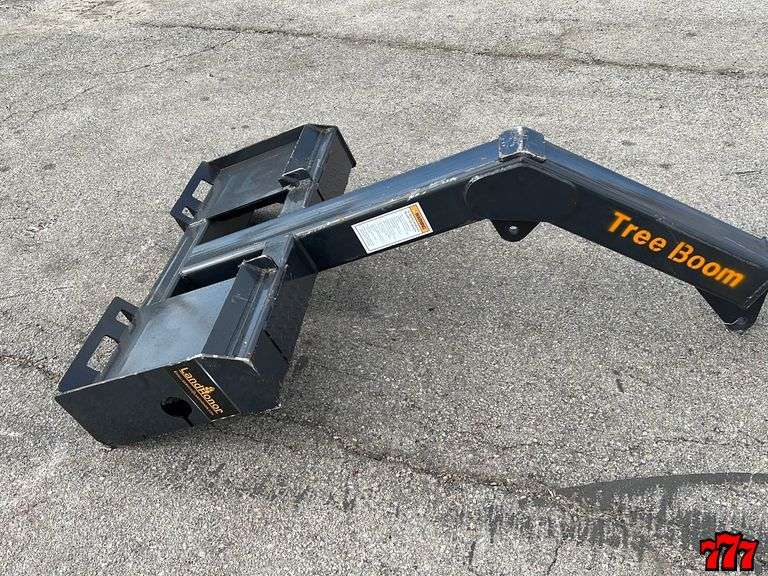 LandHonor Tree Boom - 777 Auction Company