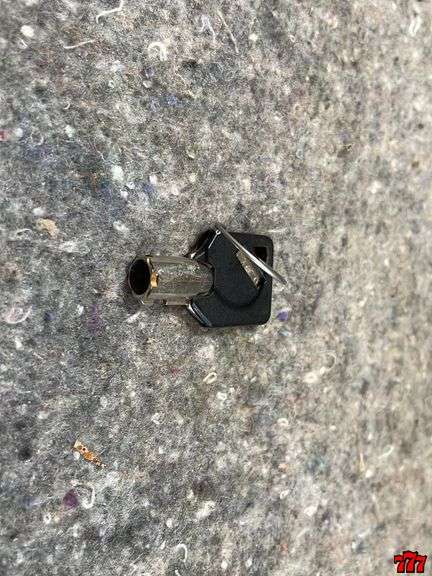 Bunker Hill Safe W/Key - 777 Auction Company