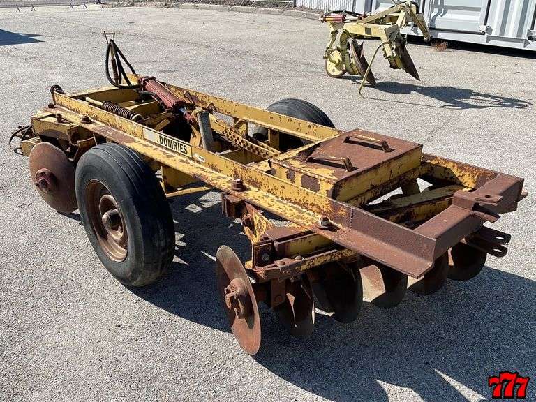 Domries 4ft Offset Wheel Disc - 777 Auction Company