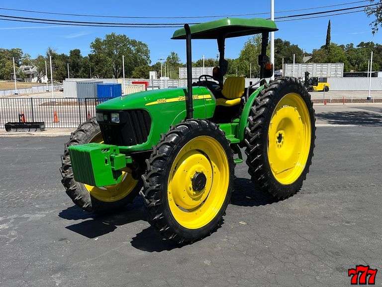 2008 John Deere 5325 4x4 Diesel Tractor - 777 Auction Company