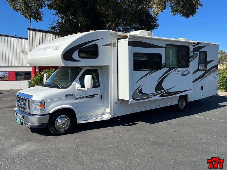 2011 Ford E-450 Greyhawk By Jayco 31ft Motor Home - 777 Auction Company