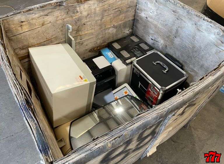 Pallet Of Miscellaneous Consumer Goods - 777 Auction Company