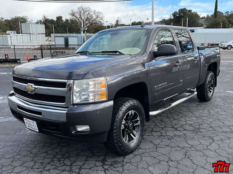 2011 Chevy Silverado 1500 LTZ 4x4 264k miles - 777 Auction Company