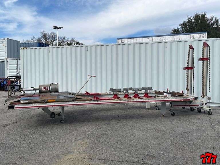 Chief G18 Frame Repair Machine - 777 Auction Company