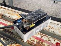 Chief G18 Frame Repair Machine - 777 Auction Company