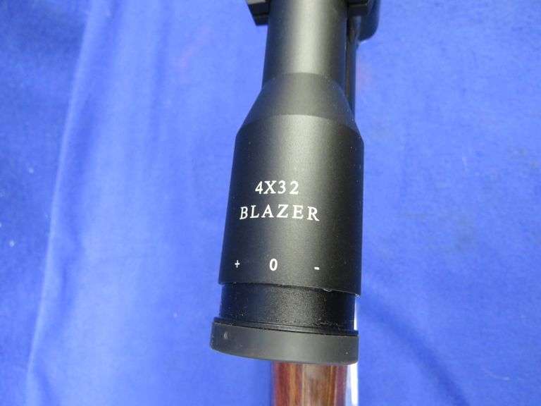 Remington Speedmaster 552 .22 S,L, LR semi-automatic rifle with a ...