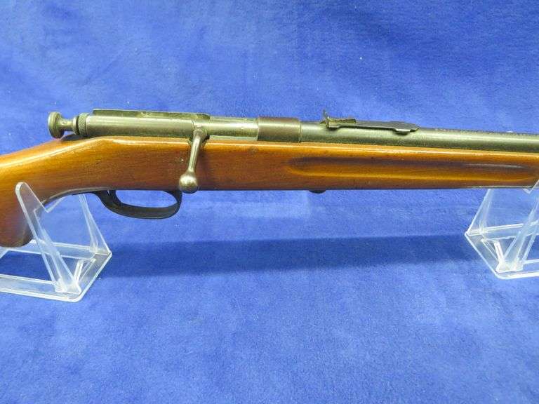 Savage Model 3, 22S,L,LR single-shot bolt action rifle and case #NSN ...