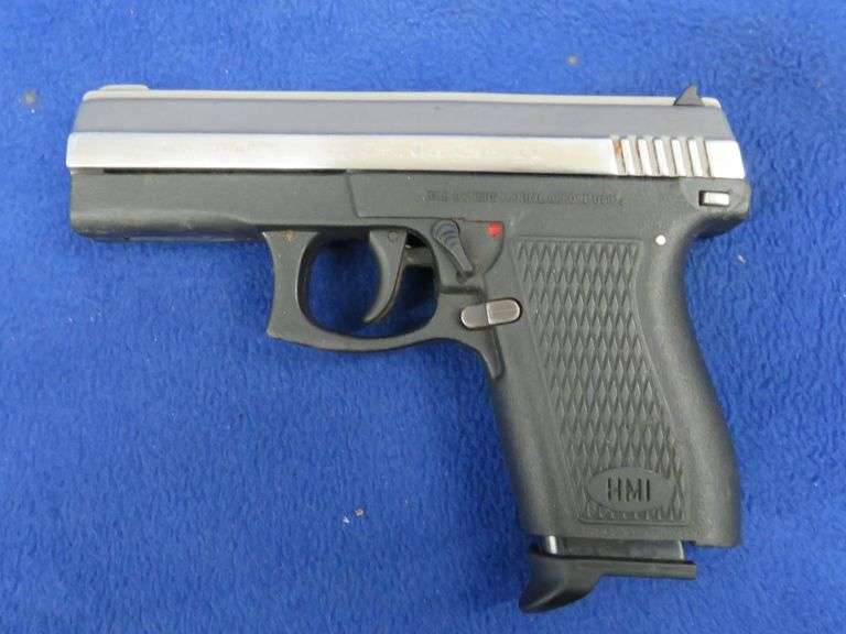 Heritage MFG Model: Stealth C-4000 .40 S&W semi-automatic pistol. S/N ...