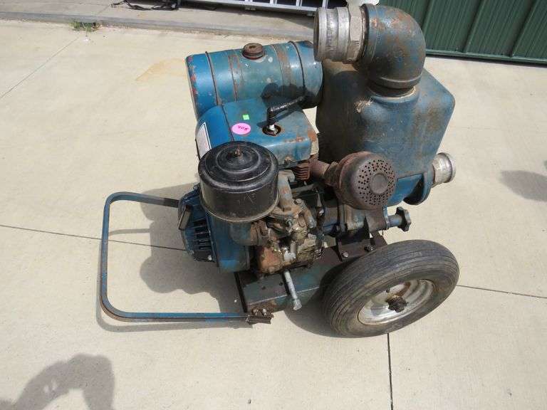 Mueller pump with Wisconsin engine on heavy-duty rolling cart, starts ...