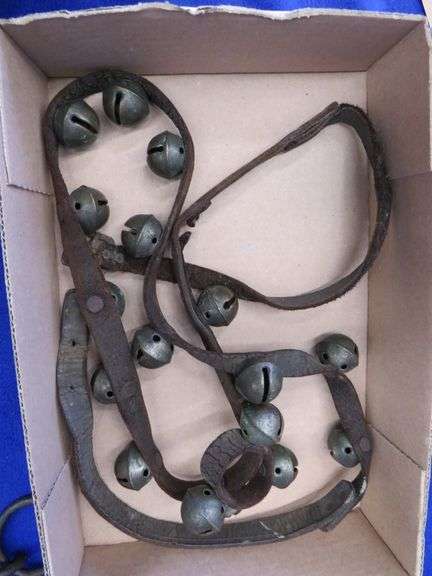 Vintage horse team pieces, pair of hames, bells, and collar - AAA ...