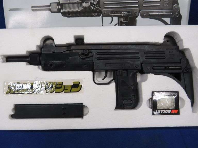 Air-soft style SMG Uzi, appears to be new in box but is untested - AAA ...