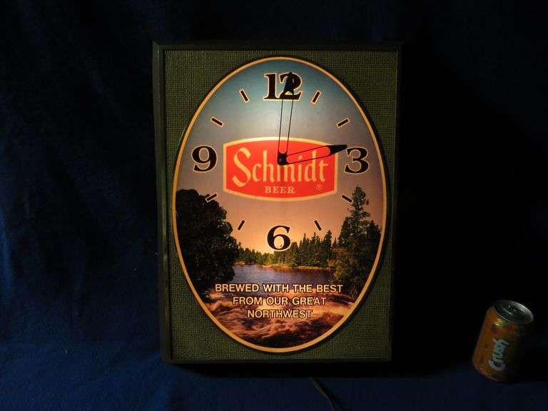 Working lighted 15" x 20" x 2 1/2" Schmidt Beer clock in very good condition - AAA Auction and ...