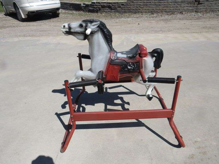 Vintage spring bouncing horse - AAA Auction and Realty