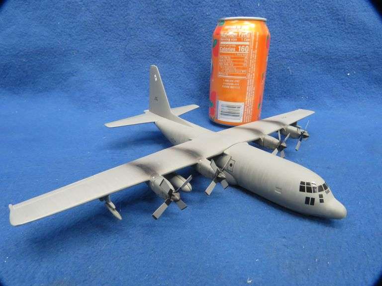 Lockheed AC-130H Hercules 'Spectre Gunship' die-cast metal model ...