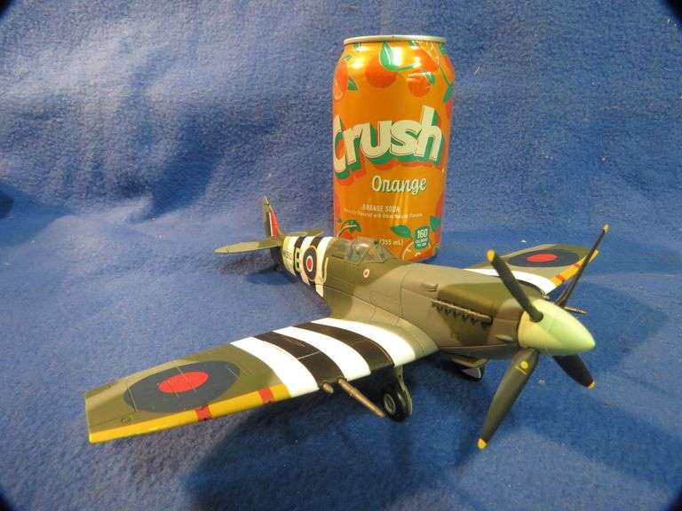 Spitfire MK.XIVe May 1945 "Johnnie Johnson" die-cast metal model ...