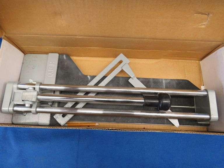 Maestro 13" tile cutter - AAA Auction and Realty