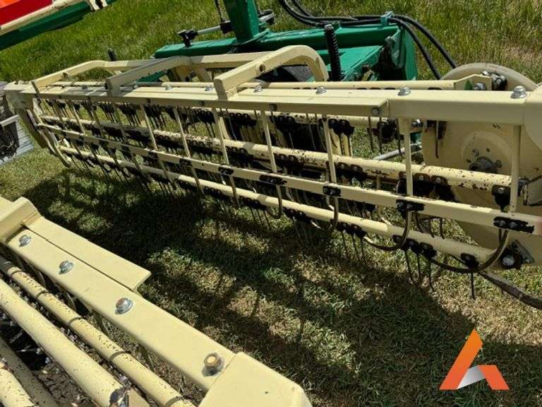 Allen 8803 twin rake, 29' max width - Ascent Auction