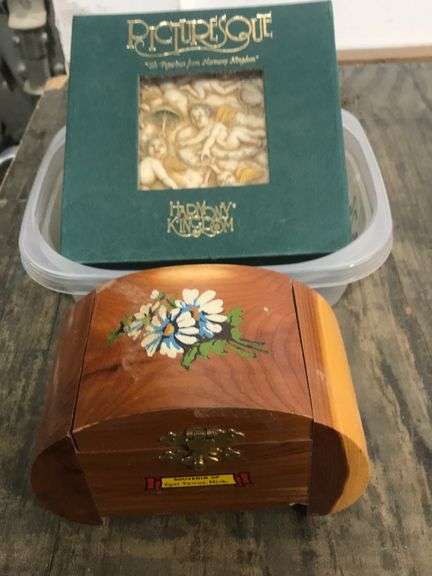 Picturesque figurine Noah's ark and cedar souvenir box. 2c - Lil Dusty ...