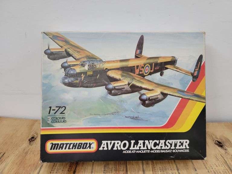 Avro Lancaster Model Kit. 2B - Lil Dusty Online Auctions - All Estate ...