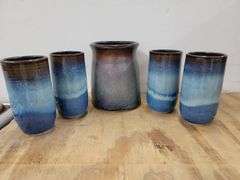 Ceramic Vase & Tumblers. 7C - Lil Dusty Online Auctions - All Estate ...