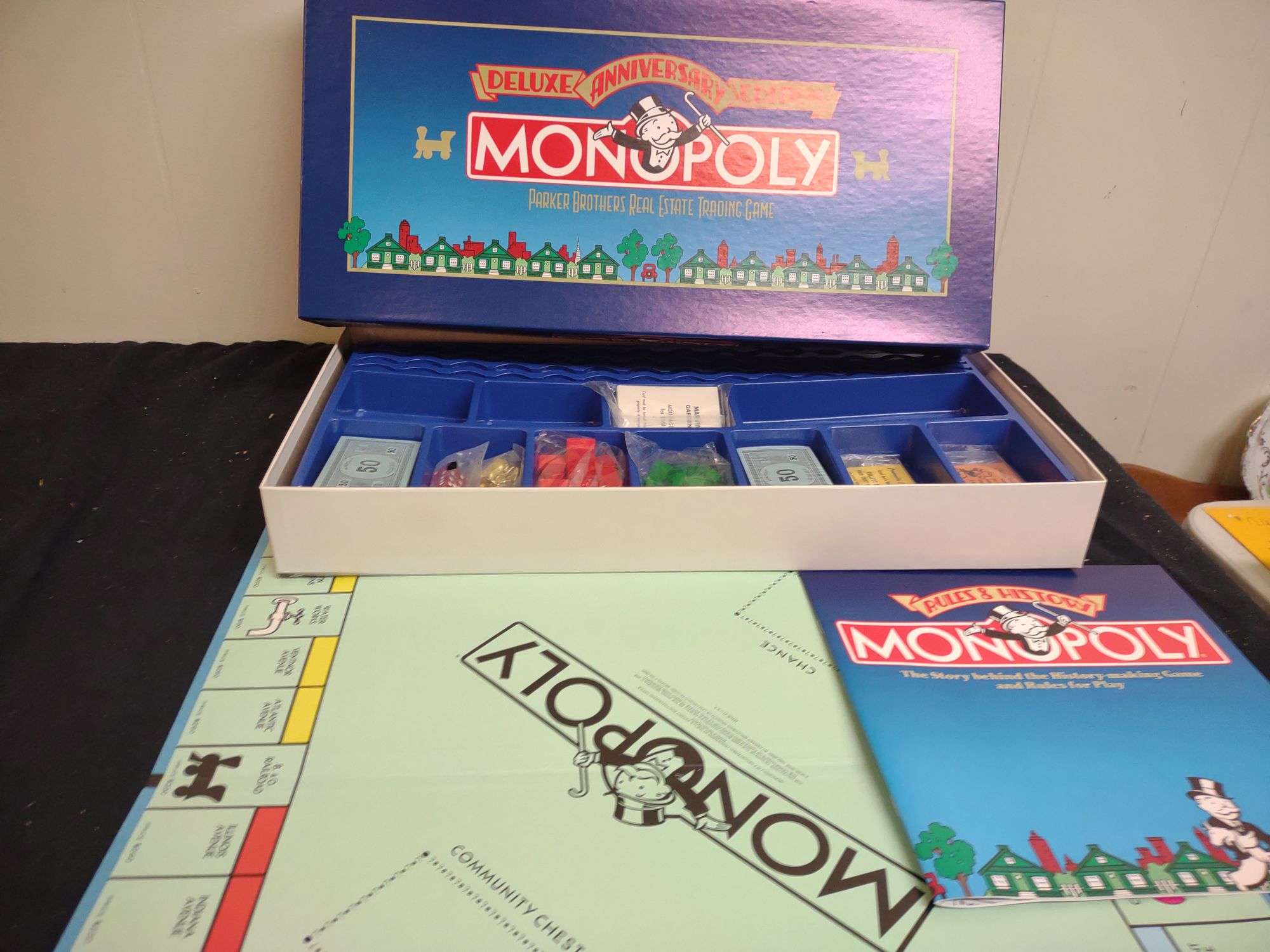 Monopoly Deluxe Anniversary Edition