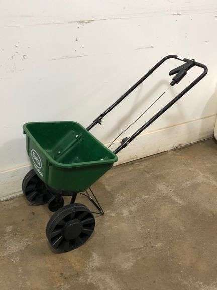 Scott’s speedy green fertilizer cart - Lil Dusty Online Auctions - All ...