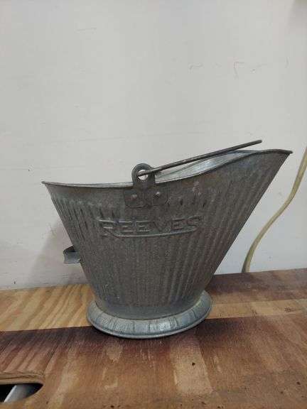 Vintage Reeves Metal Coal Ash Bucket. - Lil Dusty Online Auctions - All ...