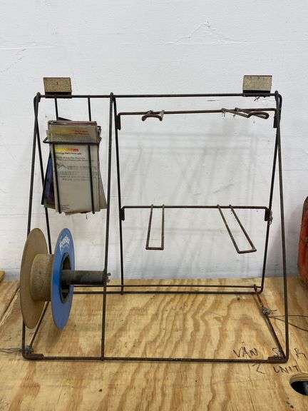 Table top metal display stand. 2a - Lil Dusty Online Auctions - All ...