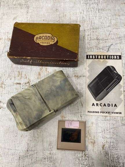 Vintage Arcadia folding pocket viewer w/original box, Mickey Mouse ...