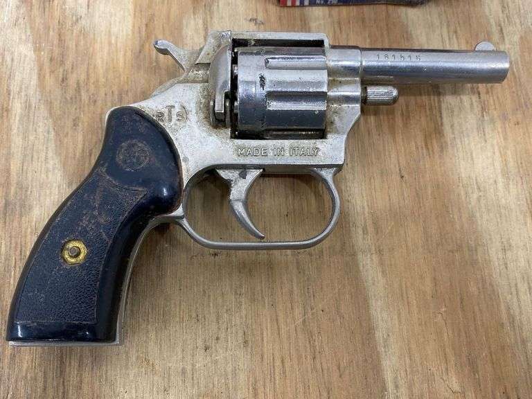 Vintage RTS cap gun model 1966-cal.22, play hand grenade, box of bang ...