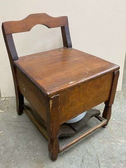 Antique commode chair and enameled bucket - Lil Dusty Online Auctions ...