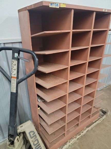 Pocket Cubby Organizer - Lil Dusty Online Auctions - All Estate ...