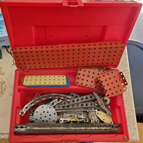Vintage Erector Set Gilbert Industries Red Toolbox Set 1970s Good ...
