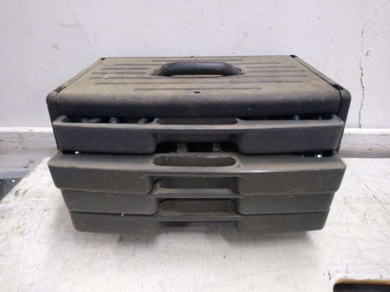 Plastic tool cabinet 4 drawers with some tools.6d - Lil Dusty Online ...