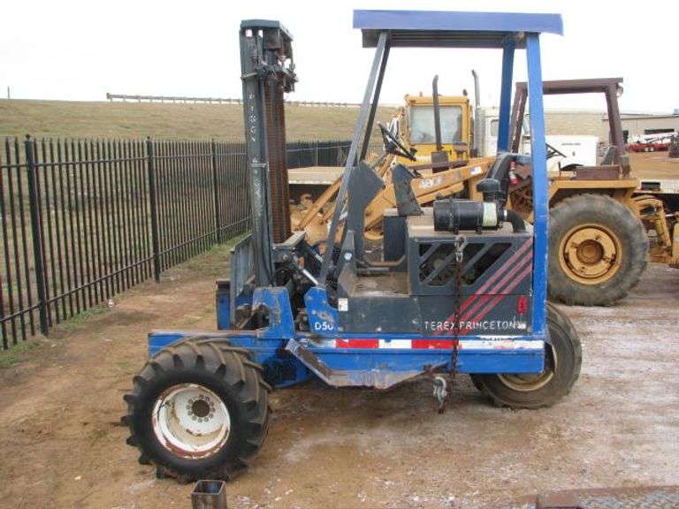 Terex Princeton D-50 Forklift - Auctioneer Express
