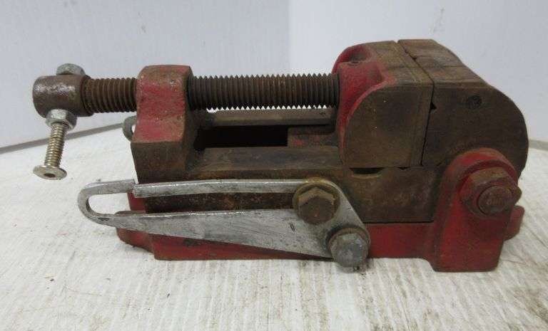 Adjustable Angle Vise For Drill Press - Albrecht Auction Service