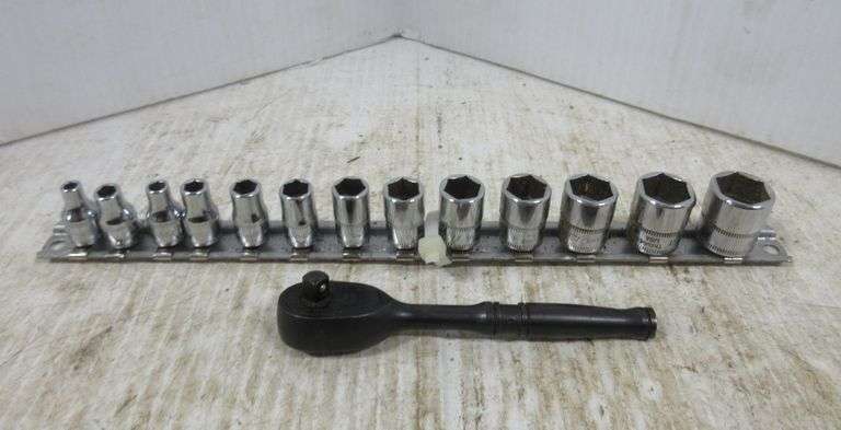 Snap On 1/4" Drive Ratchet Industrial Finish with Snap On 1/4" Drive Socket Set, Metric 4mm to ...