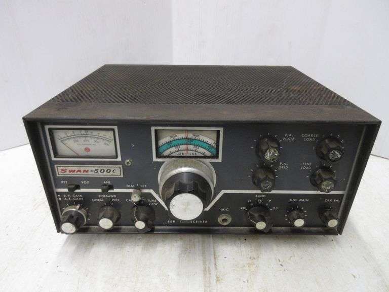 Swan 500C Ham Radio SSB Transceiver - Albrecht Auction Service