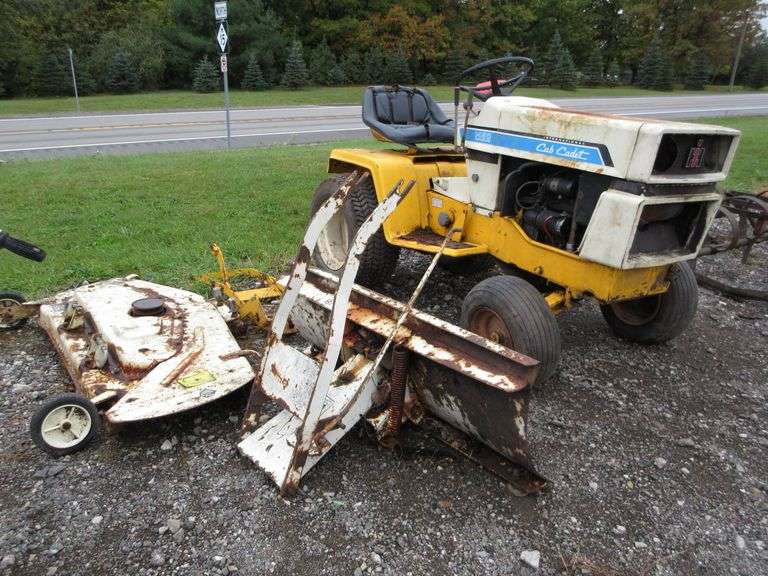 International Cub Cadet 1450 Hydrostatic Riding Mower with Deck, and ...