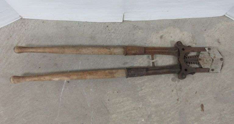 Antique Steer Horn Cutter with Wood Handle, Embossed Improved Keystone ...