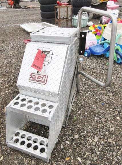 FGI Truck Tool Box, Steps, Handrails, and Keys - Albrecht Auction Service
