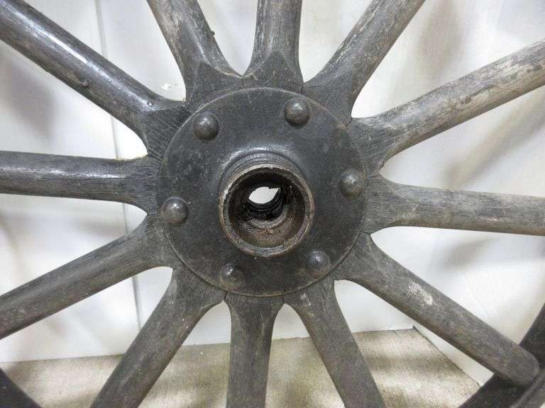 (2) Ford Model T Wood Spoke Wheels - Albrecht Auction Service