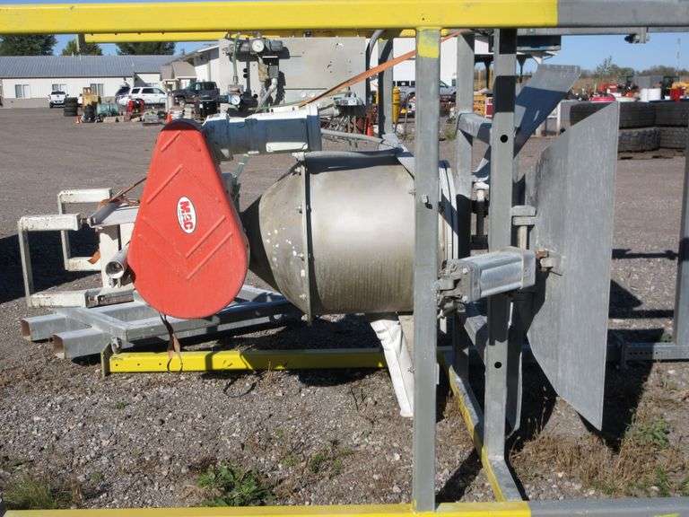 Bulk Bagger System with Controls and Rotary Valve, and Forklift Loading ...