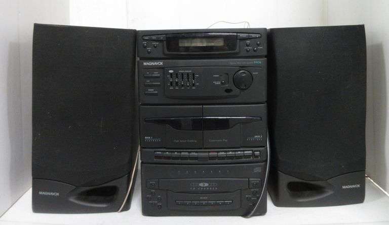 Magnavox Stereo with Speakers - Albrecht Auction Service