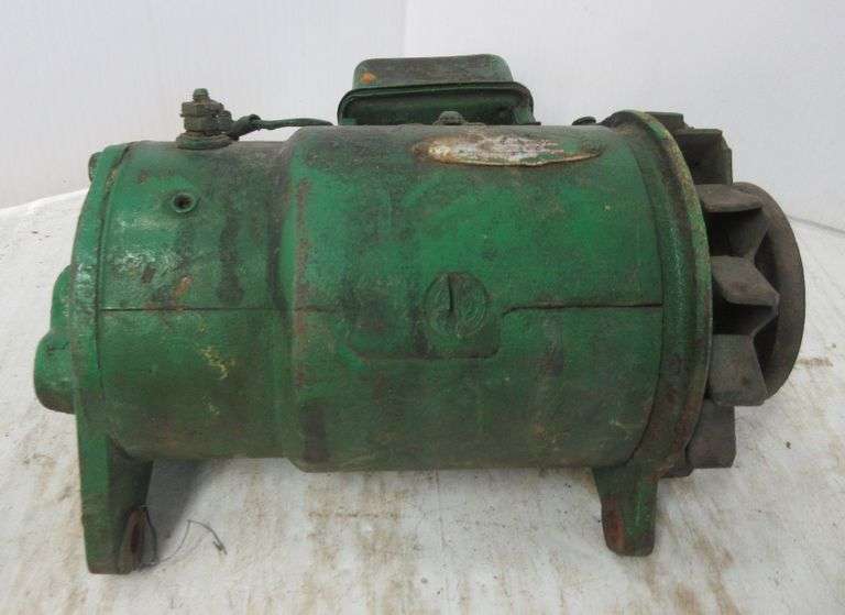 John Deere 1950's to 1960's Generator with Electrical Panel - Albrecht ...