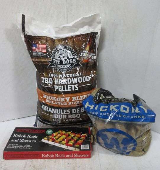 20 lb. Bag of Pit Boss 100% Hickory Natural BBQ Hardwood Pellets ...